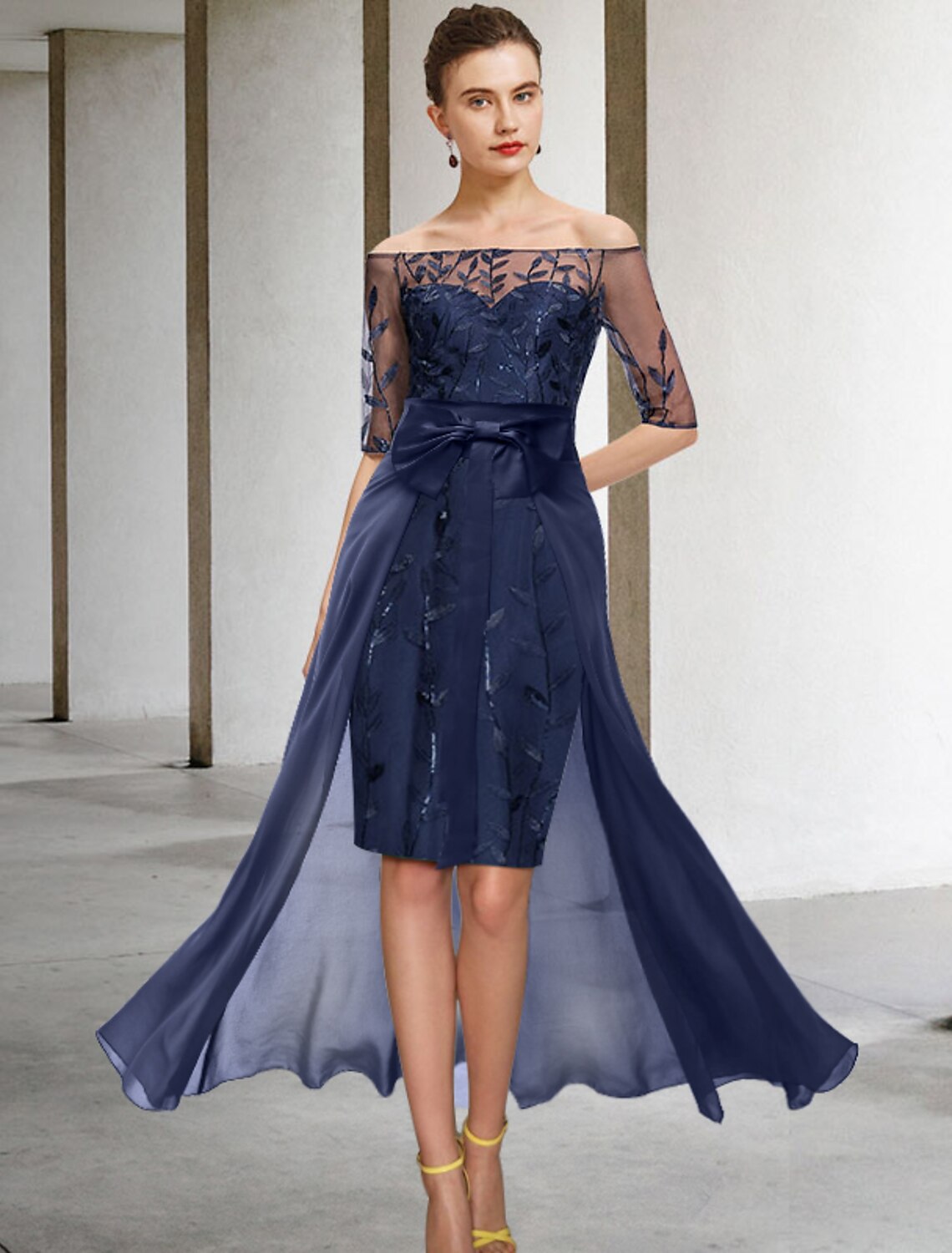 Two Piece Sheath / Column Mother of the Bride Dress Formal Wedding Gue ...